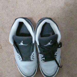 Jordan | Shoes | Jordan Grey Oreo 3s | Poshmark